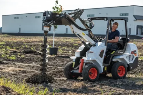 Bobcat L23 Articulated Loader - ZeBros Outdoor Power
